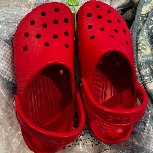 CROCS | Shoes | Nwt Crocs Size J6 Varsity Red Classic Clogs | Poshmark